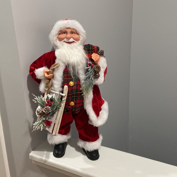 Holiday | 18 Inch Santa Clause Nwt Holding A Sled And Present With ...